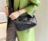 China BSCI Black PU Leather Chain Strap Shoulder Bag 26x5x13cm Rhombic Saddle for sale