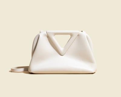 China Cowhide Ladies Clutch Bag Inverted Triangle Clip Frame 26x9x17cm Custom Logo for sale