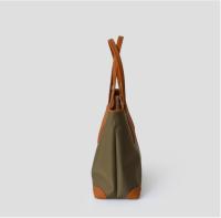 China 35cm Oversized Nylon Tote Bag with Zipper Large Capacity Commuter Handbag for sale