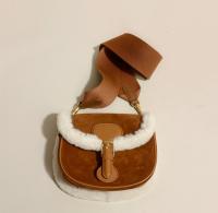 China Polyester Lining Female Crossbody Bag With Wide Shoulder Strap for sale