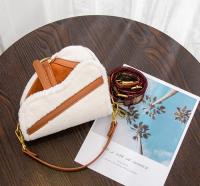 China PU Leather Crossbody Bag 21x5x20cm Wide Strap Plush Portable Messenger Bag for Women for sale