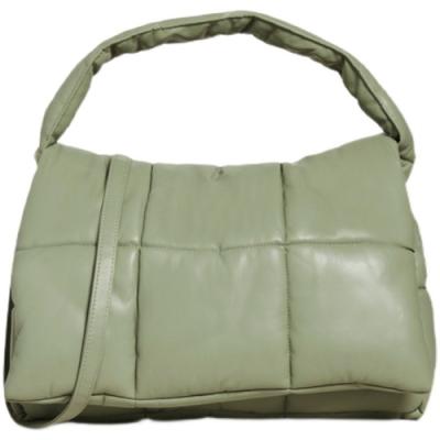 China Lightweight Down Pillow Shoulder Bag for Women Custom Logo Portable Envelope Handbag for sale