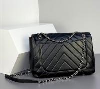 China Black PU Shoulder Bag 34cm 22cm One Shoulder Messenger Bag for Women for sale