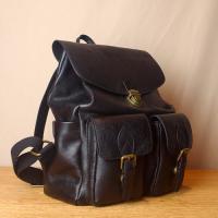 China Vintage PU Leather Backpack for Women Waterproof 32cm Schoolbag for sale