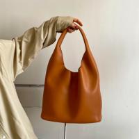 China Ladies PU Leather Cross Body Bag 32x13x27cm Retro Shoulder Handbag BSCI for sale