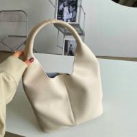 China Ladies PU Leather Cross Body Bag 32x13x27cm Retro Shoulder Handbag BSCI for sale