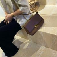 China OEM PU Leather Women Crossbody Bag 28cm 18cm Large Capacity Messenger Shoulder Bag for sale