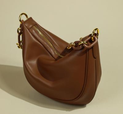 China PU Leather Crossbody Shoulder Bag 28cm 10cm Women Fashion Underarm Handbag for sale