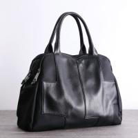 China Unisex Leather Top Handle Shoulder Bag 39x17x32cm Zippered Custom Logo for sale