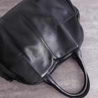 China Unisex Leather Top Handle Shoulder Bag 39x17x32cm Zippered Custom Logo for sale