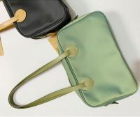 China Green PU Nylon Shoulder Bag 35cm 21cm Zipper Closure Tote for Women OEM for sale