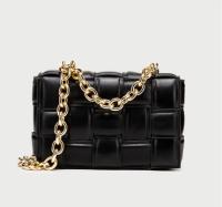 China Women Nylon Messenger Bag 23cm 15cm White Thick Gold Chain Shoulder Bag for sale