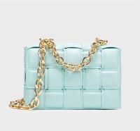 China Women Nylon Messenger Bag 23cm 15cm White Thick Gold Chain Shoulder Bag for sale