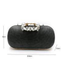 China Glitter Stone Clasp Oval Shape Box Clutch Frame Purse Clutch Frame for sale