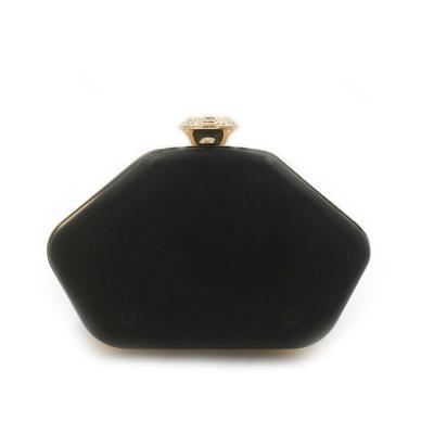 China Simple Clasp With Diamond Hexagon Shape Iron Box Clutch Frame for sale
