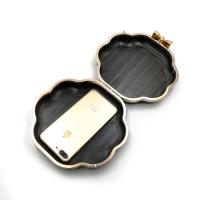 China Unique Bow Design Clasp Wavy Edge Round Shape Metal Box Clutch Frame for sale