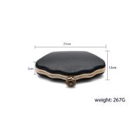 China Zinc Alloy Flower Clasp Clutch Frame with Stone Flagon Shape Box 21x12x5cm for sale