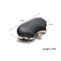 China Zinc Alloy Round Button With Stone Irregular Shape Box Clutch Frame for sale