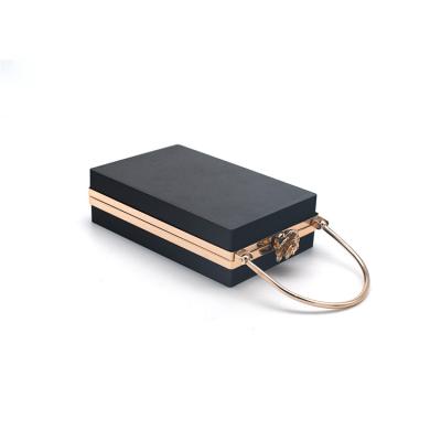 China Zinc Alloy Handle Flower Knob Clamshell Clutch Frame 252g for sale