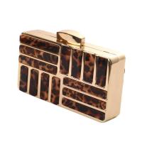 China Metal Closure Rectangle Purse Frame 18x10x4cm Black Acrylic Bag Frame for DIY Clutch for sale