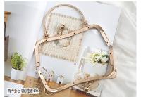 China Metal Ball Zinc Alloy Handle Kiss Clasp Purse Frame 20.5x7.5cm 236g for sale