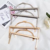 China 20.5*7.5cm Simple Ball Closure Purse Clutch Frame With Chain Loops for sale
