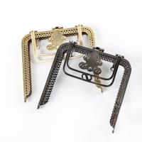 China Double Handle Antique Brass Purse Frame Lady Wallet Frame for sale