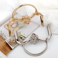 China Zinc Alloy Swan Closure Silver Purse Frame With Two Handle for sale