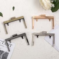 China 9*8cm Square Closure Black Metal Purse Frame With Loops for sale