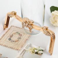 China Engaged Gift Unique Metal Purse Clutch Frames 20.8cm*7.5cm for sale