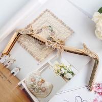 China Engaged Gift Unique Metal Purse Clutch Frames 20.8cm*7.5cm for sale