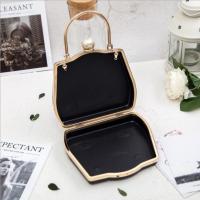 China 250g Imitation Pearl Clasp Clutch Bag Frames 18x15cm for sale