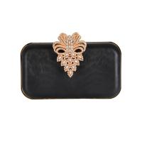China Iron White Stone Bling Bling Box Clutch Frames With Grape Lock for sale