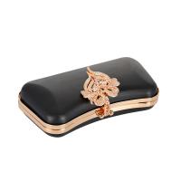 China OEM Unique Plant Closure Woman Box Clutch Frames With Plastic Covers for sale