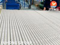 China ASTM A213 TP316L Stainless Steel Seamless Tube with High Corrosion Resistance for Heat Exchanger ET HT for sale