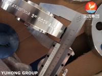 China SWRF Stainless Steel Flange ASTM A182 F304  B16.5 Oil Gas  Proof Against Corrosion for sale