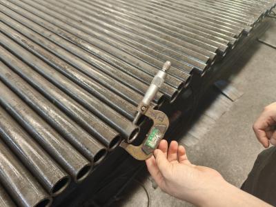 China EN 10216-2 16Mo3 Alloy Steel Tube with High-Temperature and High-Pressure Resistance for sale