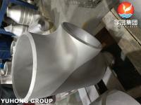 China ASTM A815 S31803 Duplex Stainless Steel Fitting Tee Buttwelded for Pipeline for sale