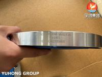 China ASME SA182 F304 Austenitic Stainless Steel Forged Flange for Industrial Pipeline Systems Compliant with ASME B16.5 Standard for sale