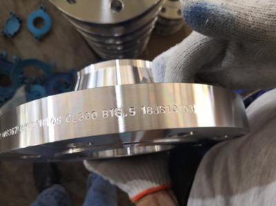 China Mechanical Nickel Alloy Flanges WN RF Flange With Hot Dip Galvanizing for sale