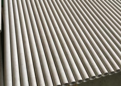China Durable Lightweight Ss Seamless Pipe / Stainless Steel Welded Pipe High Strength for sale