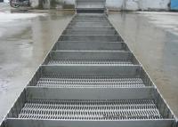China Wire Mesh SS Belt Conveyors Oxidation Proof , Stainless Steel Conveyor Chain Belt for sale