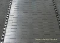 China Food Processing Slat Chain Conveyor , Lightweight Heat Resistant Conveyor Belt for sale