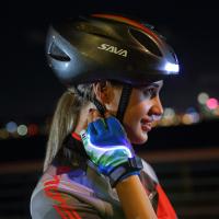 China USB Rechargeable Bike Helmet with Turn Signals 350g Adjustable Size for Men Night Cycling for sale