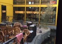 China 20 GP Prefabricated Shipping Container Coffee Shop Drive Thru for sale