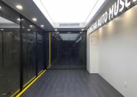 China Toughened Glass Prefabricated 20GP Shipping Container Exhibition Custom for sale