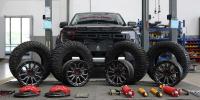 China Full Vehicle Modified Brake Kit Complete Set With Calipers Rotors Pads & Braided Lines for sale