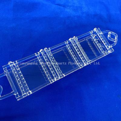 China High Temperature Resistance Clear Quartz Boat Customize Transparent Quartz Wafer Carrier With Slots for sale
