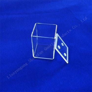 China High Transmittance Corrosion Resistant Quartz Glass Plate for High Temperature Laboratory Use for sale