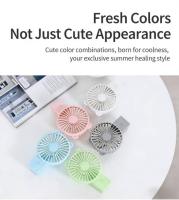 China Cute Bear Handheld Fan , Quiet Foldable Rechargeable Mini Fan USB Powered With Strong Wind for sale
